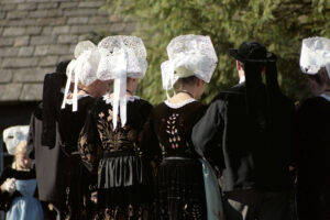 Les coiffes bretonnes - La Maison du Filet